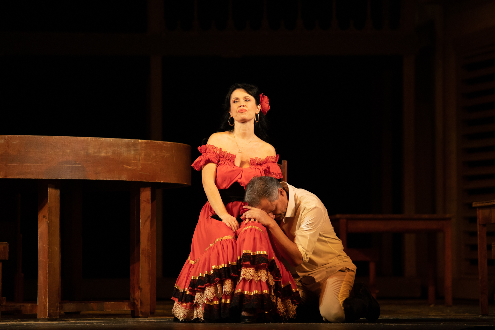 Interviu cu mezzosoprana Maria Miron Sîrbu